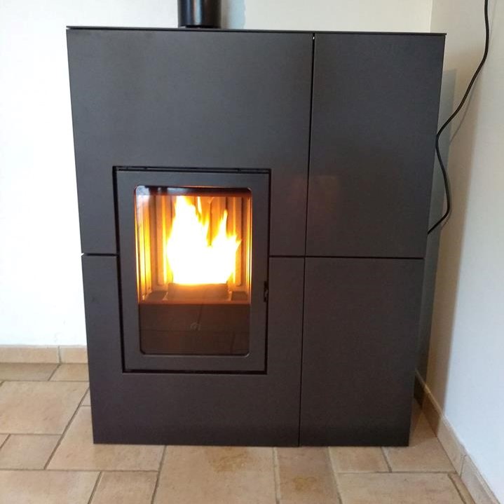 Tiplo • Poêle à granulés EDILKAMIN Blade